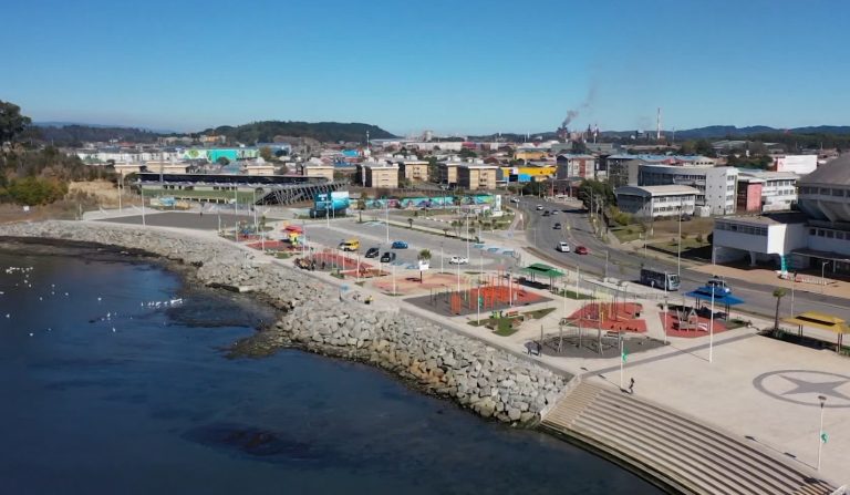 Inauguran Borde Costero Fragata Reina María Isabel de Talcahuano