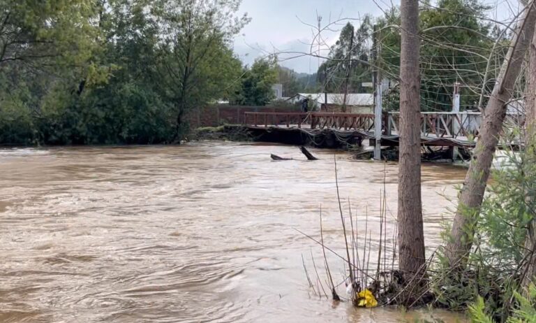 Crecida del Río Andalién obliga a evacuar dos sectores de Concepción ...